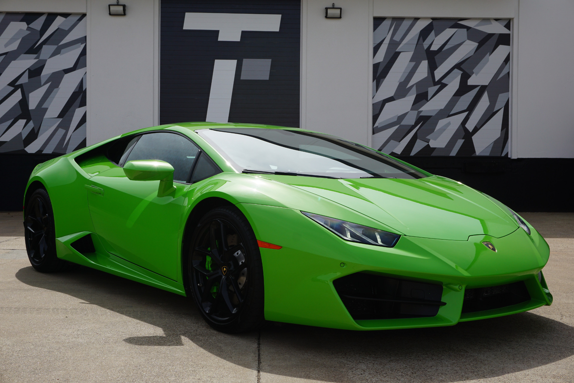 2017 Lamborghini Huracan - Tactical Fleet
