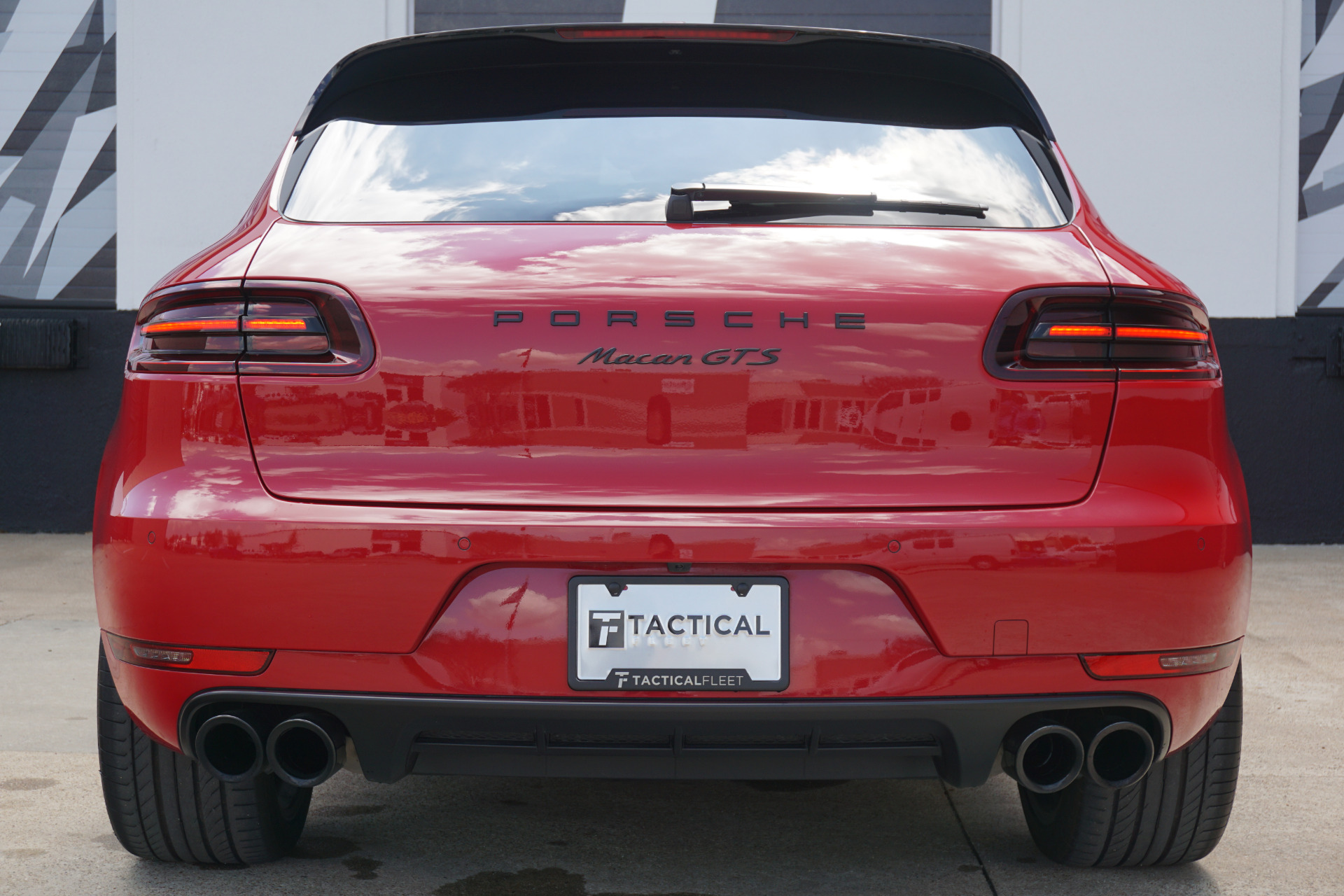 2017 Porsche Macan - Tactical Fleet